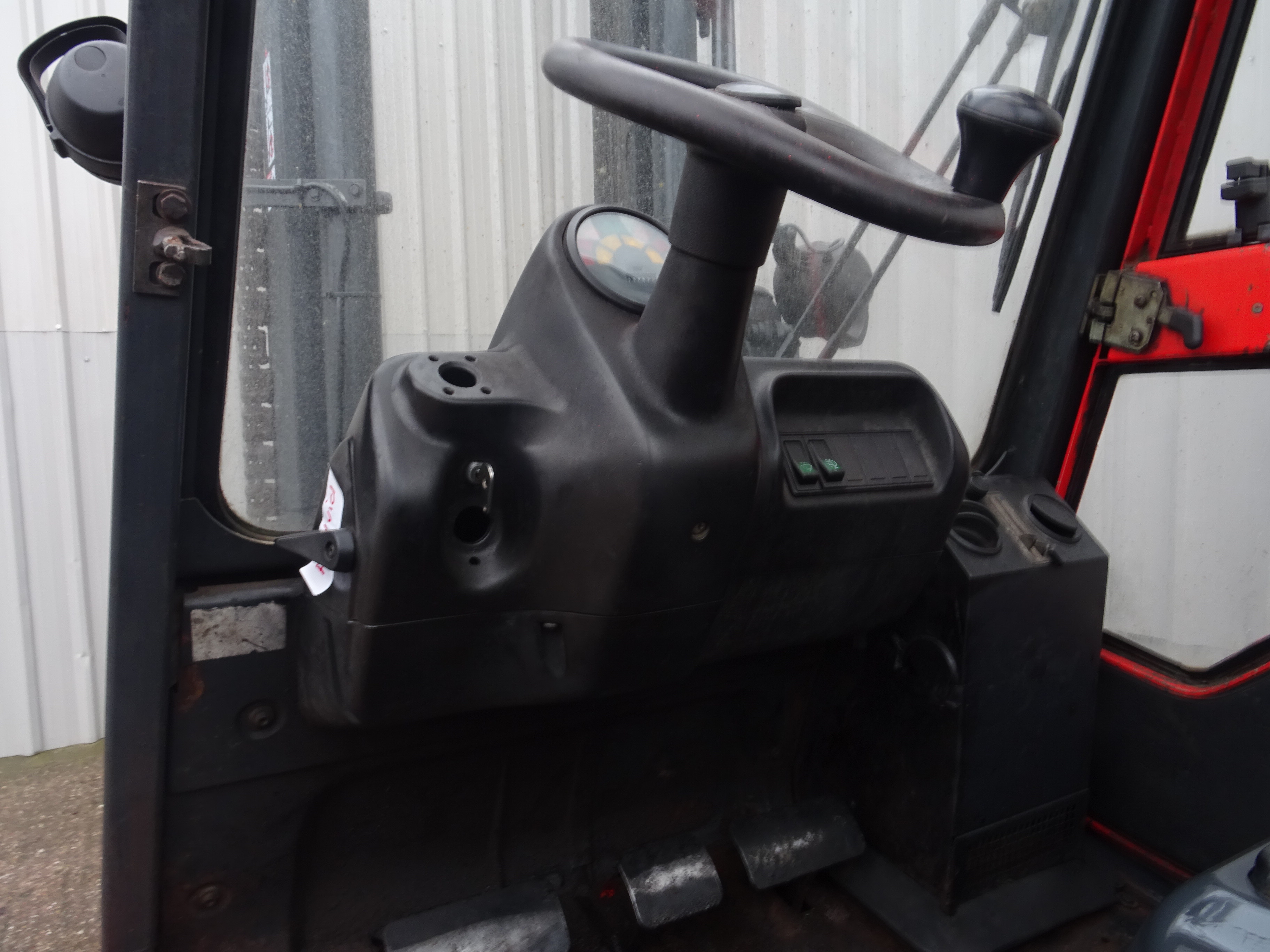 LINDE H35D. 3400mm LIFT. FULL CAB. (#2245)