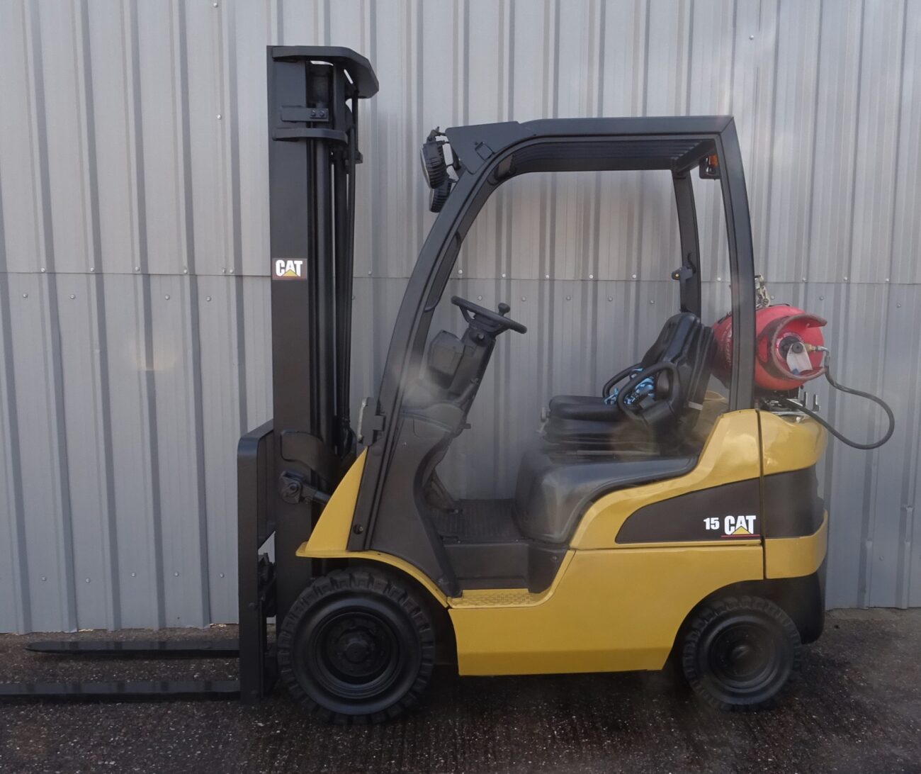 CAT GP15N Used Gas Forklift (#2775)