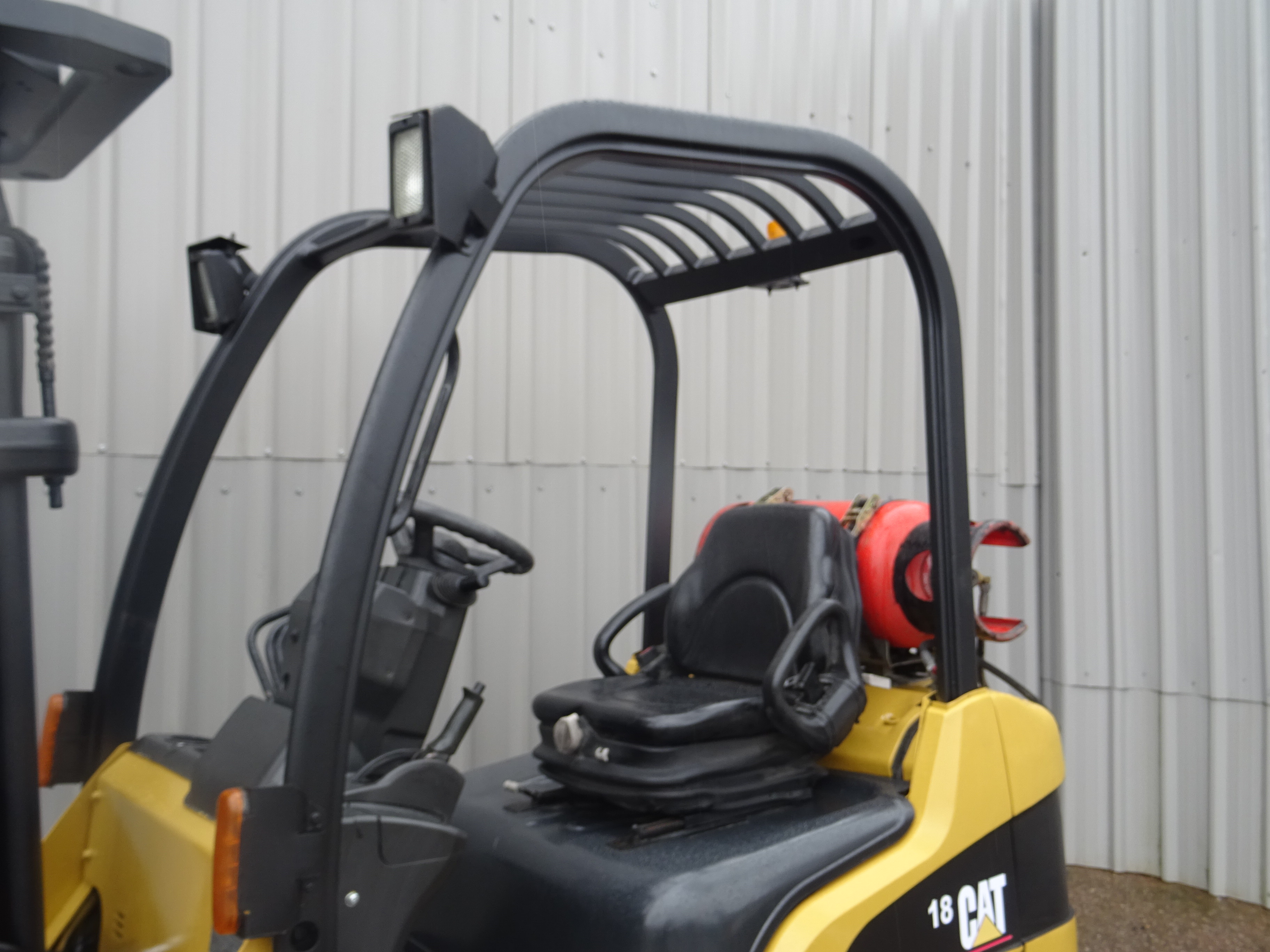 CAT GP18N Used Gas Forklift (#2774)