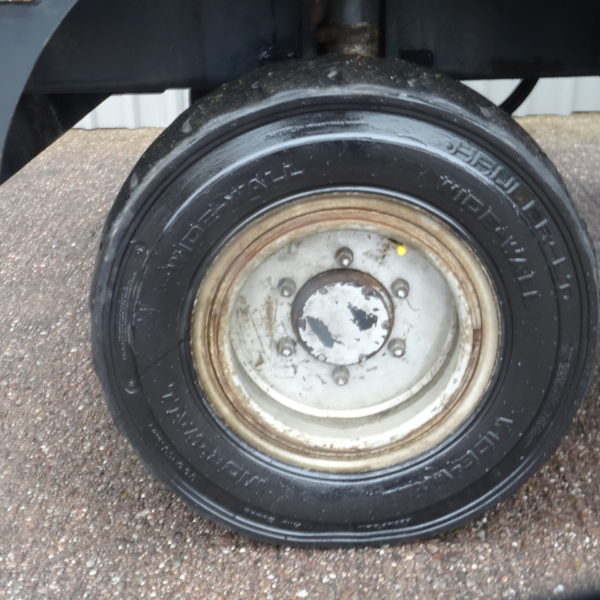 Lancer Boss LQ50 12 45 Used Sideloader Forklift (#2805)