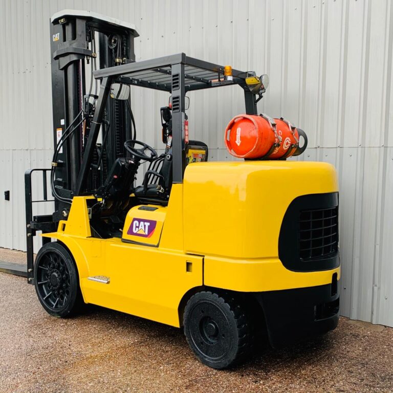 CATERPILLAR GC70K USED GAS FORKLIFT (#2857)
