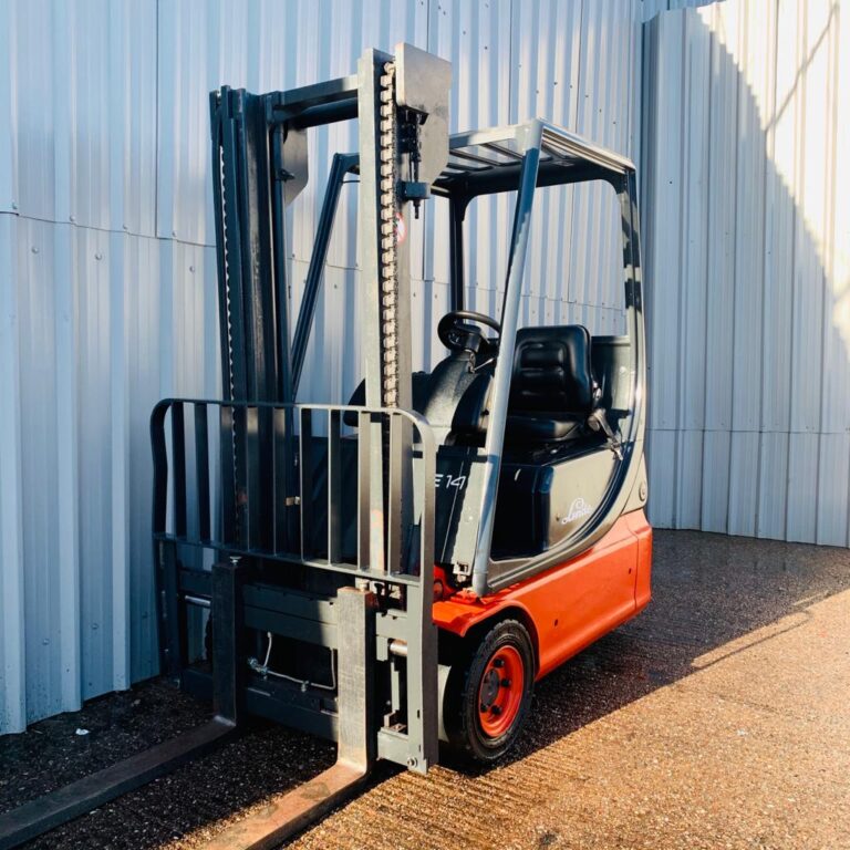 LINDE E14 USED 3 WHEEL ELECTRIC FORKLIFT (#2907)