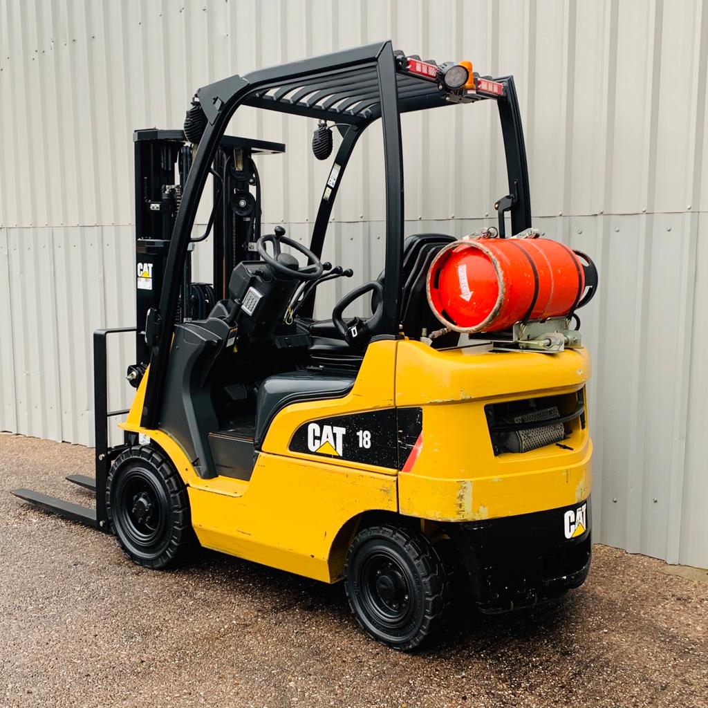 CAT GP18N USED GAS FORKLIFT (#2970)