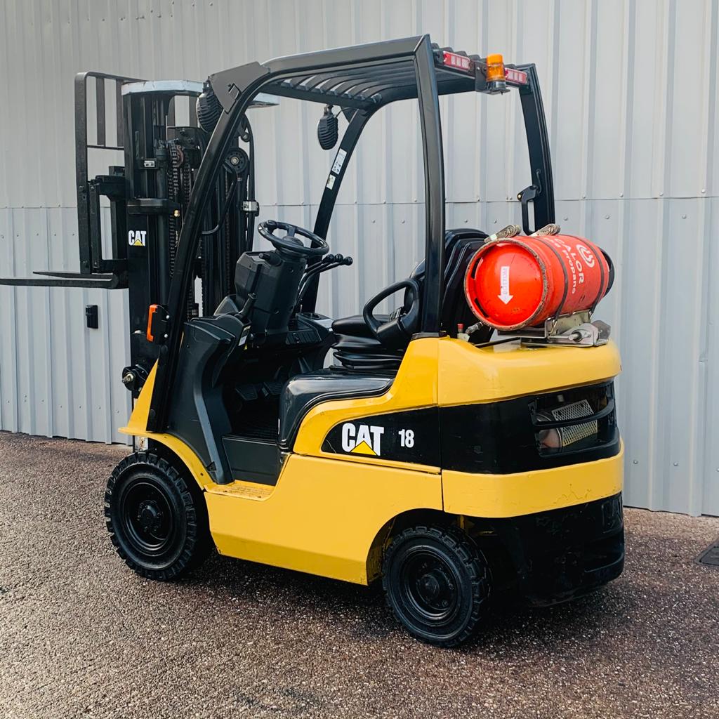 CAT GP18N USED GAS FORKLIFT (#3010)
