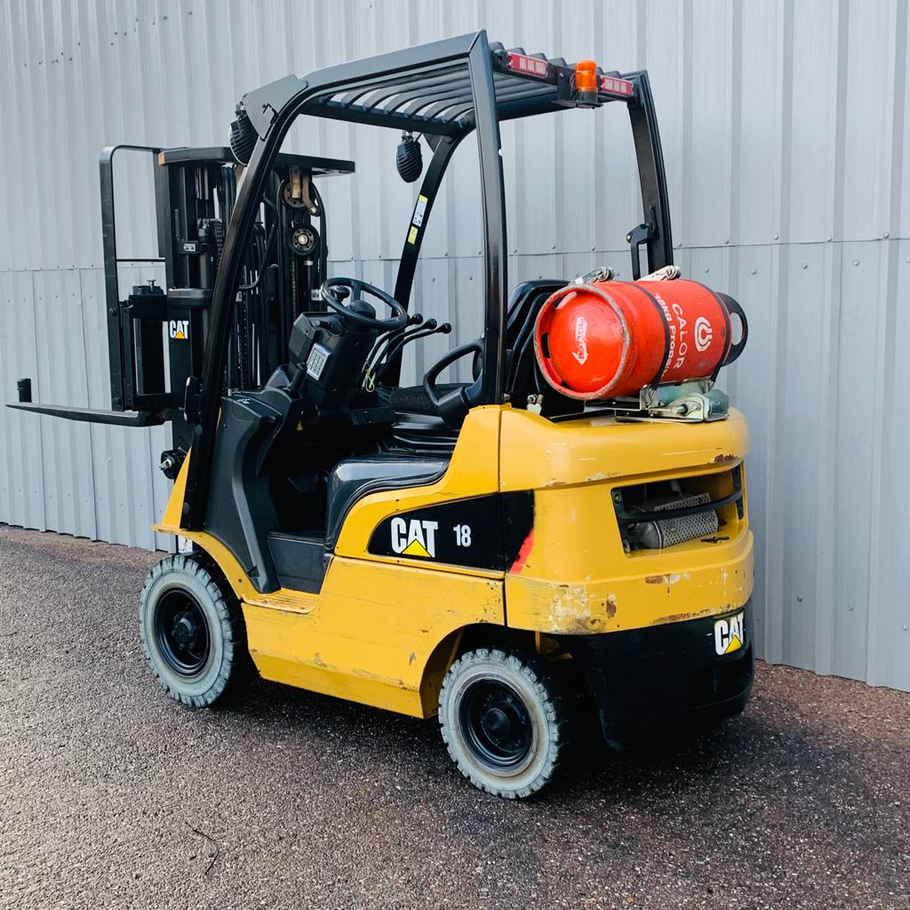 CAT GP18N USED GAS FORKLIFT (#3072)