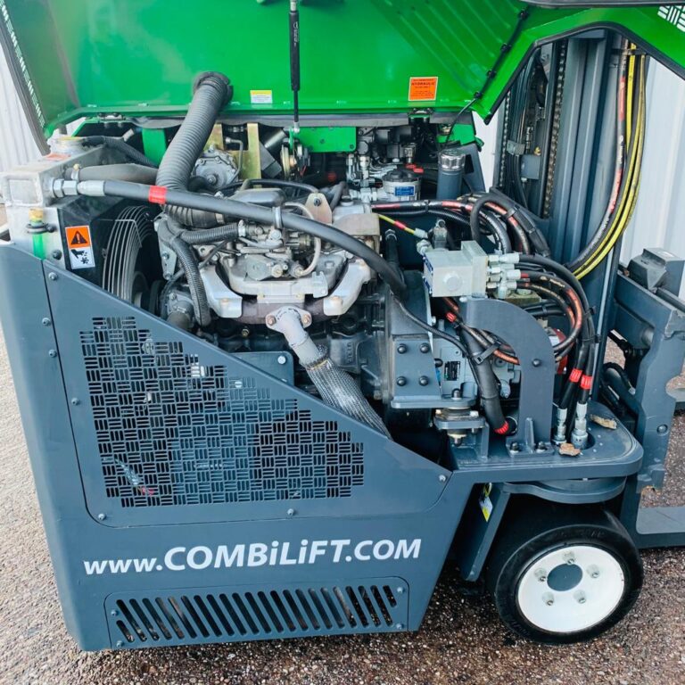 COMBILIFT C3000cb USED GAS FORKLIFT EX DEMO (#3147)