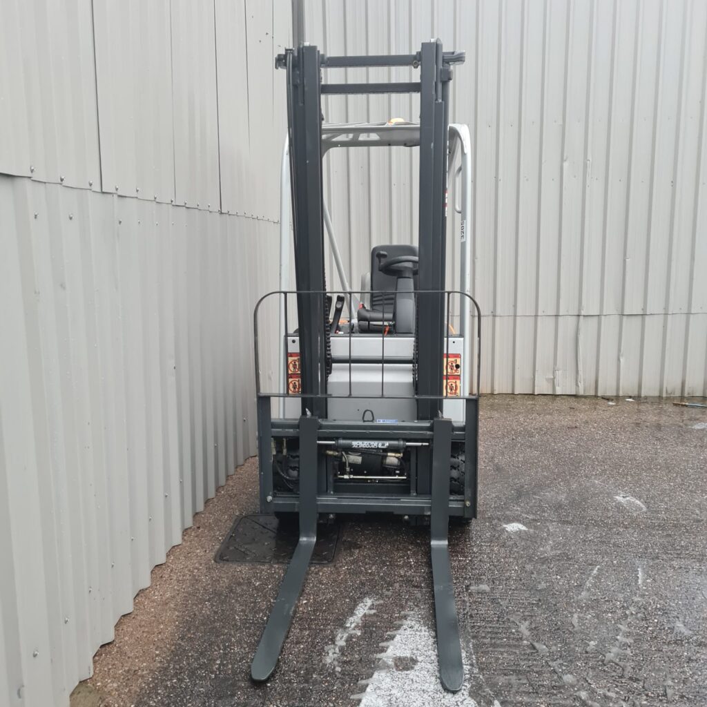 STILL RX50-13. USED 3 WHEEL ELECTRIC FORKLIFT (#3205)
