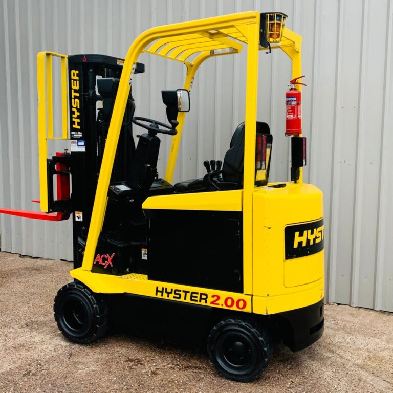 HYSTER E2.00XMS USED 4 WHEEL ELECTRIC FORKLIFT (#3291)