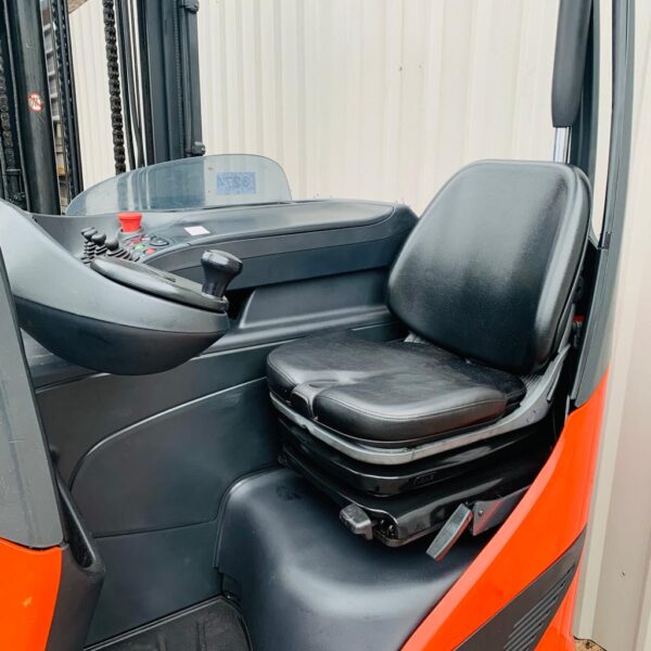 LINDE R16 USED REACH FORKLIFT TRUCK (#3274)