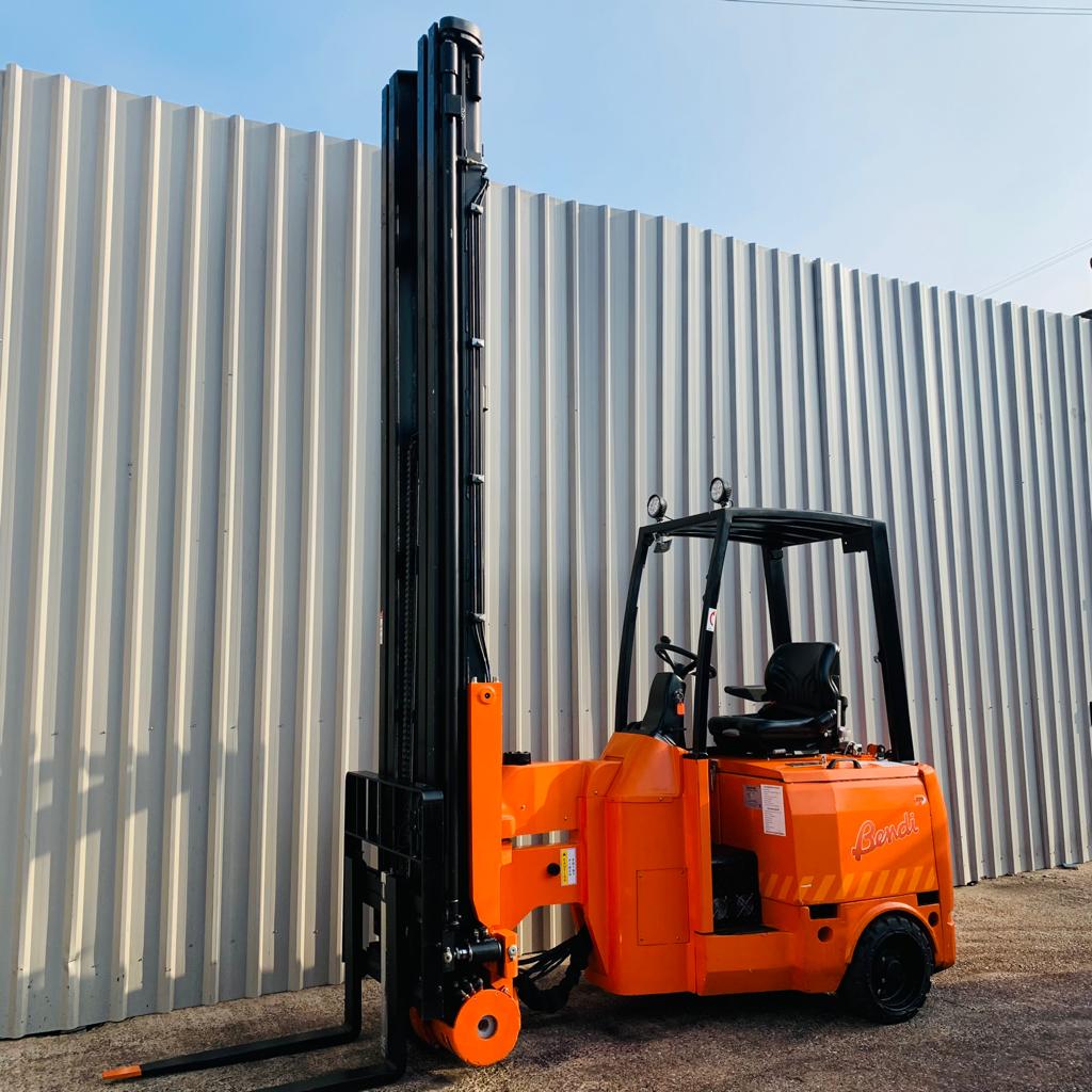 BENDI B318 USED ARTICULATED FORKLIFT (#3656)