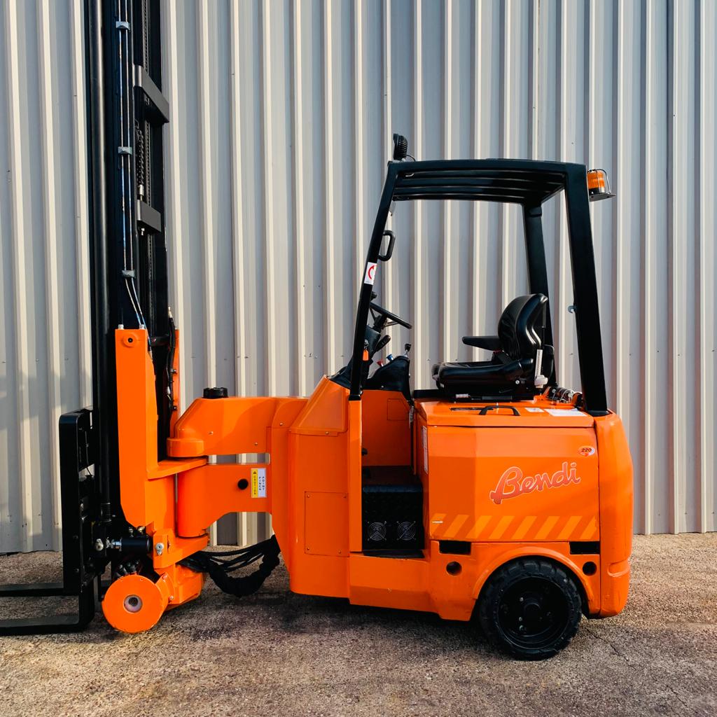 BENDI B318 USED ARTICULATED FORKLIFT (#3656)