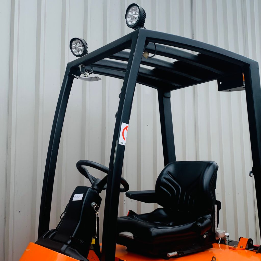 BENDI B318 USED ARTICULATED FORKLIFT (#3660)