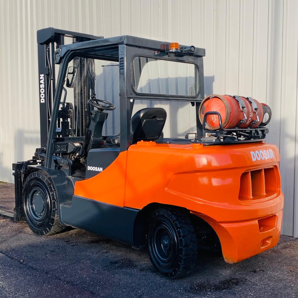DOOSAN G55C USED GAS FORKLIFT (#3753)