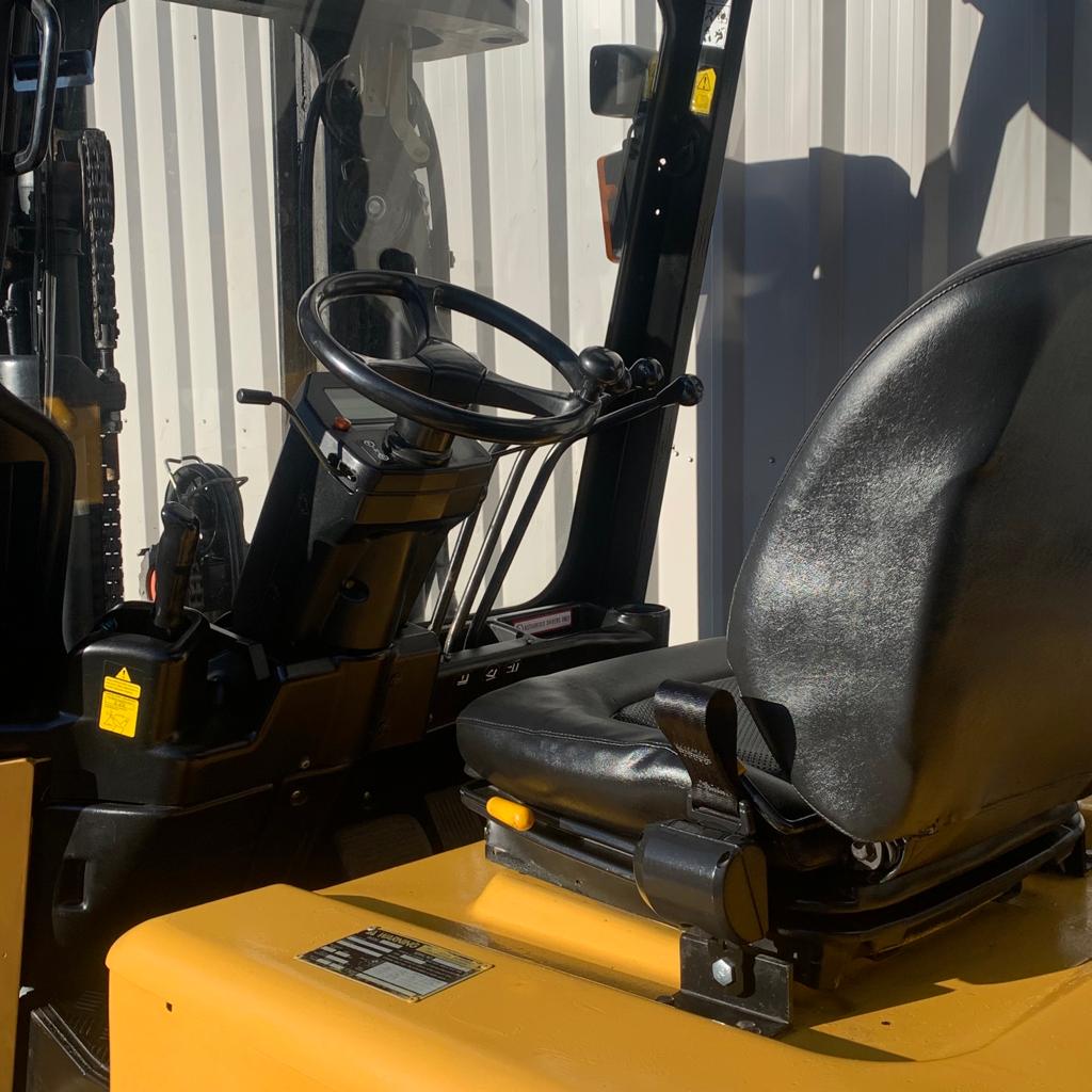 CAT EP25K-PAC USED 4 WHEEL ELECTRIC FORKLIFT (#3805)