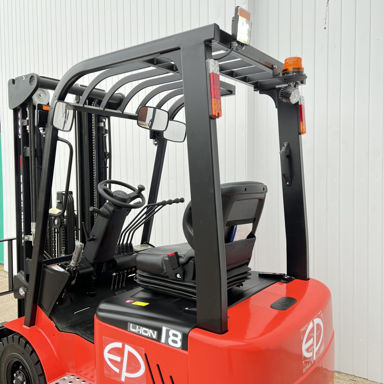 New EP EFL181 Lithium Electric Forklift (#3929)