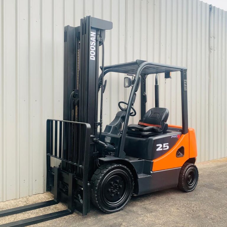 DOOSAN D25S USED DIESEL FORKLIFT (#4300)
