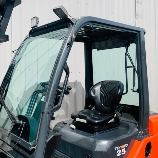TOYOTA 02-8FDF25 USED DIESEL FORKLIFT (#4301)