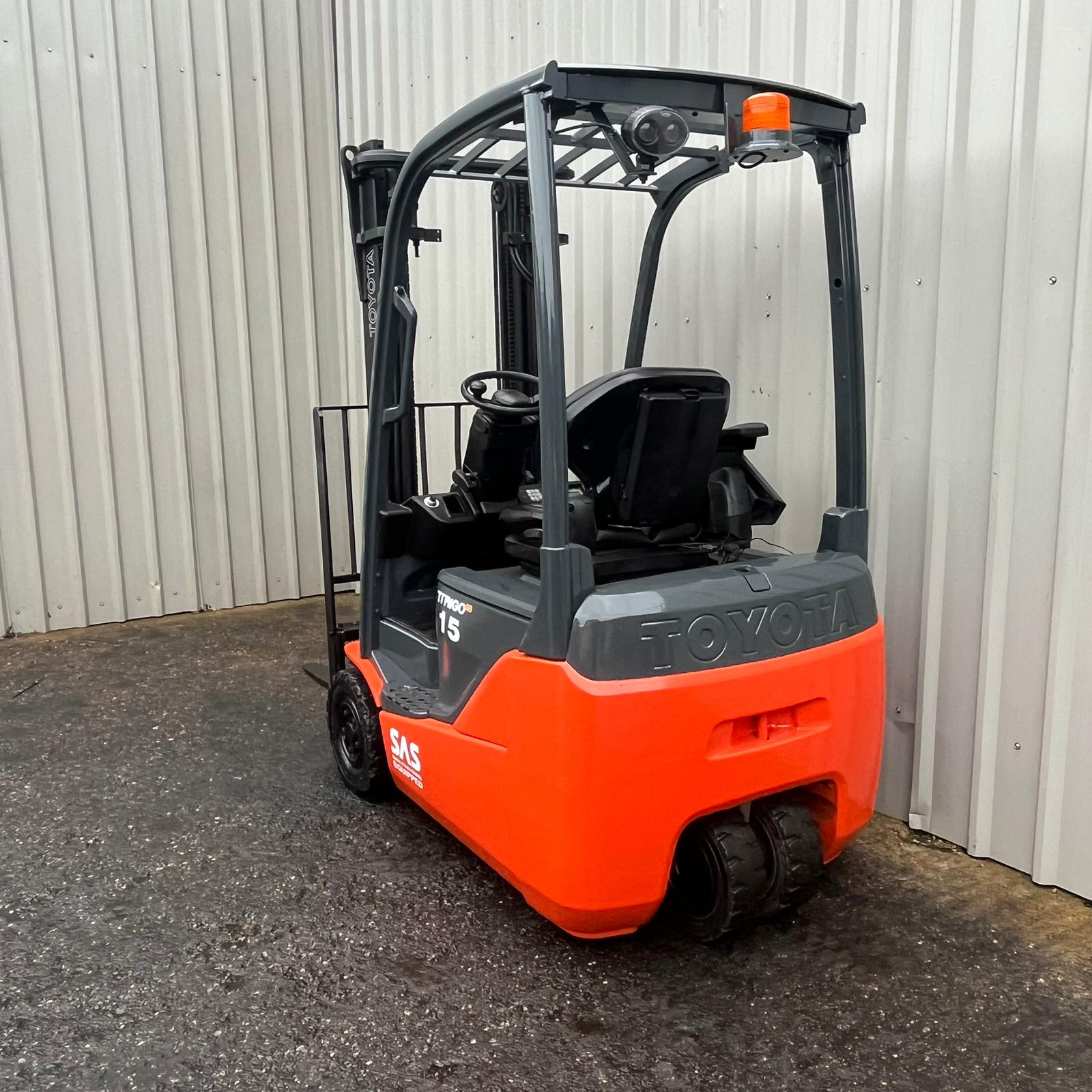 TOYOTA 8FBE15T USED 3 WHEEL ELECTRIC FORKLIFT (#4436)