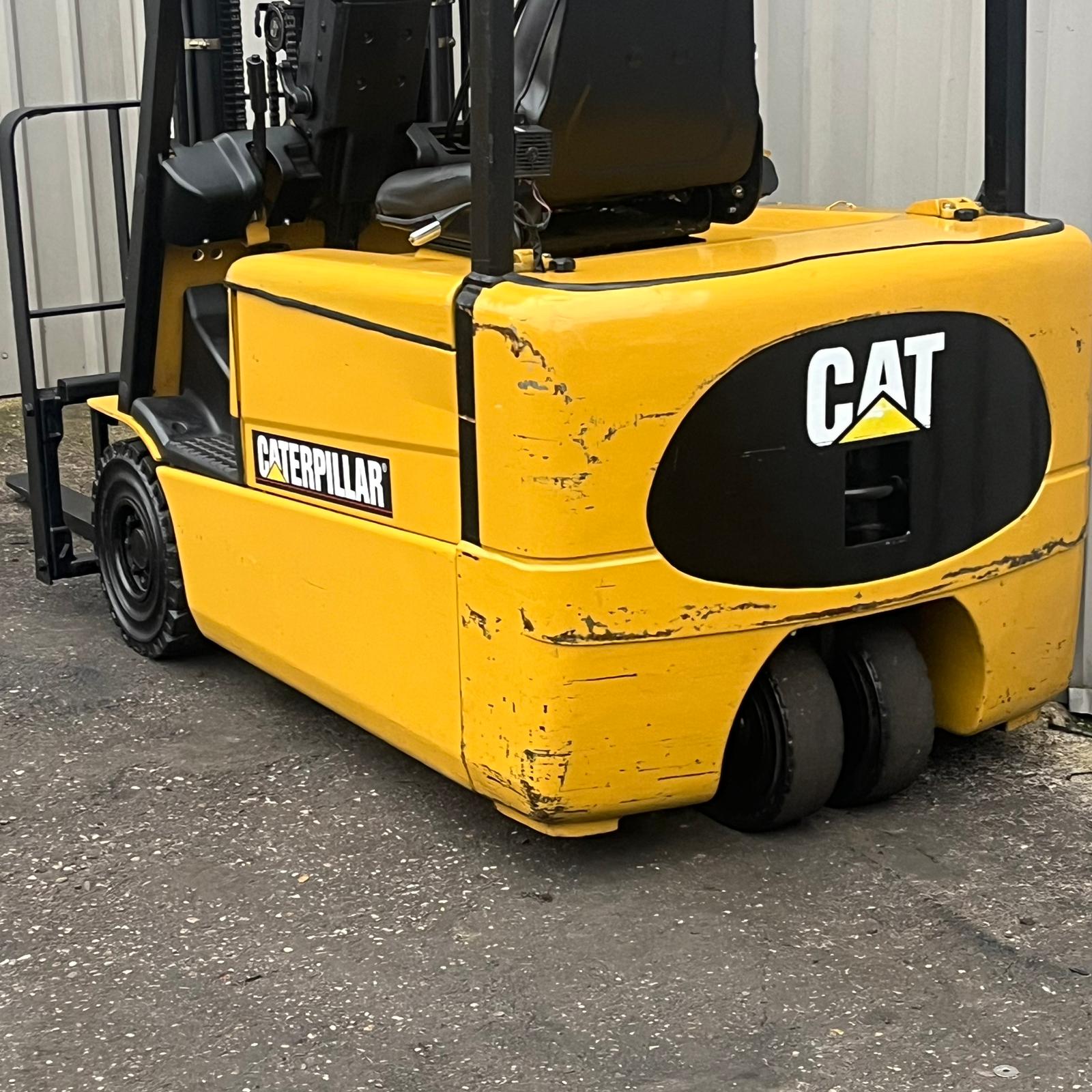 CAT EP18KT USED 3 WHEEL ELECTRIC FORKLIFT (#4501)