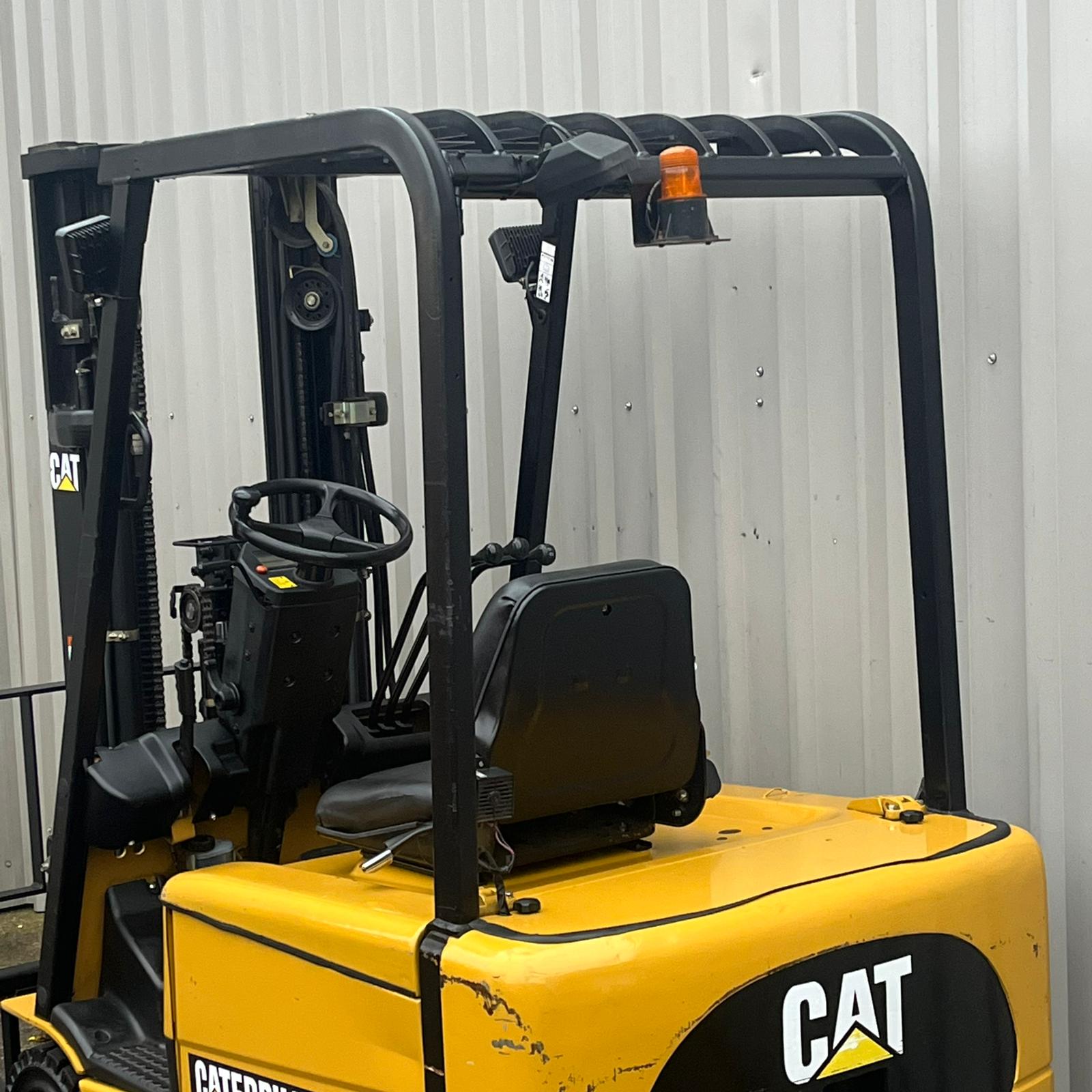 CAT EP18KT USED 3 WHEEL ELECTRIC FORKLIFT (#4501)