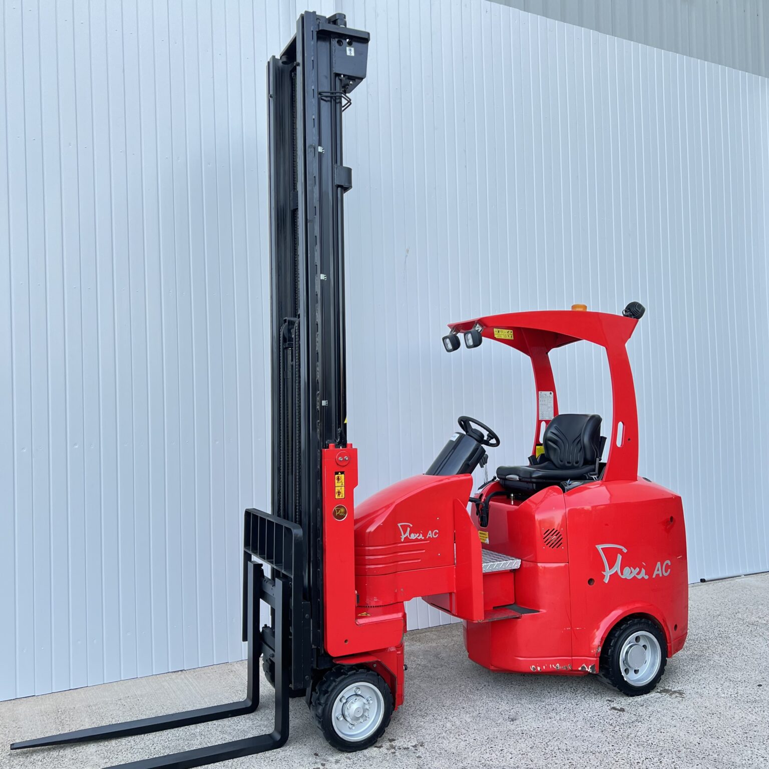 FLEXI AC1100 USED ARTICULATED FORKLIFT (#4587)