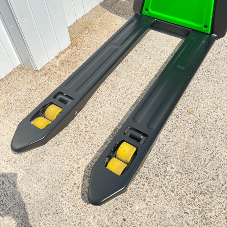 EP EPL185 LITHIUM ELECTRIC PALLET TRUCK -1800kgs. | TDUK