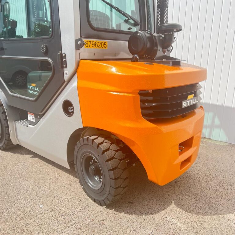New Still RCD30 Diesel Forklift - Full Cab - 4.7m Lift Height ...
