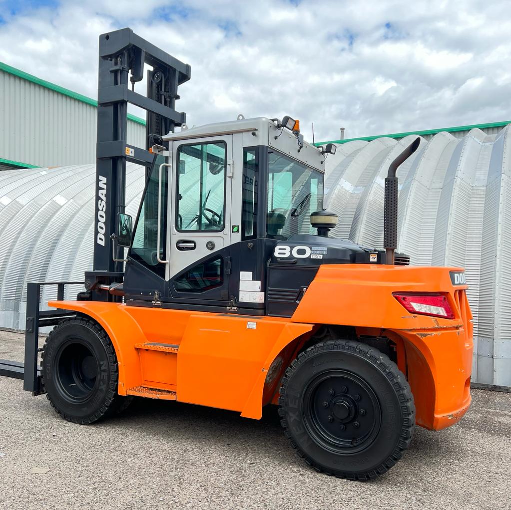 DOOSAN D80S-7 USED DIESEL FORKLIFT - 5100mm LIFT (#1)