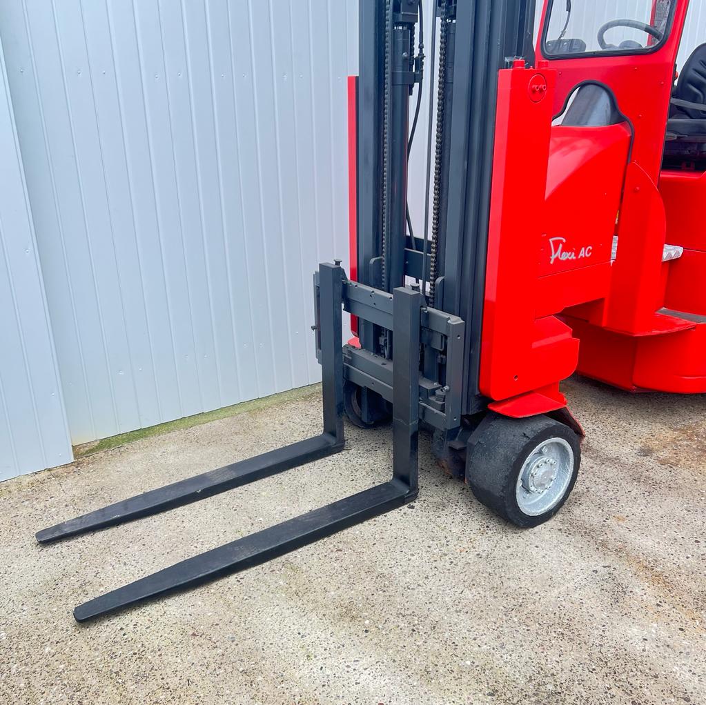 FLEXI AC1200 ARTICULATED FORKLIFT -PYROBAN ZONE 2 - 6000MM LIFT (#5183)