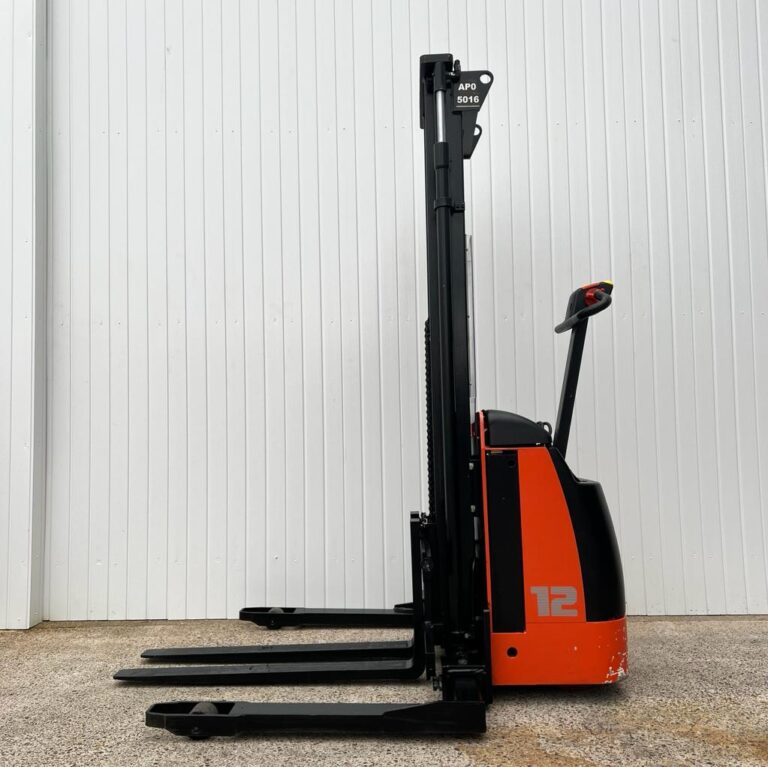 ROCLA SW1200 PALLET STACKER ELECTRIC - 3300mm (#5094)