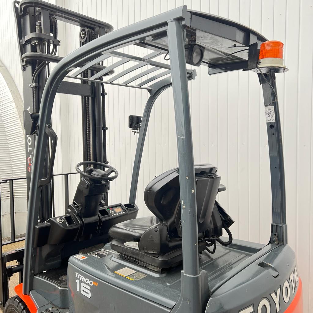 TOYOTA 8FBE16T USED 3 WHEEL ELECTRIC FORKLIFT - 4000MM LIFT (#5149)