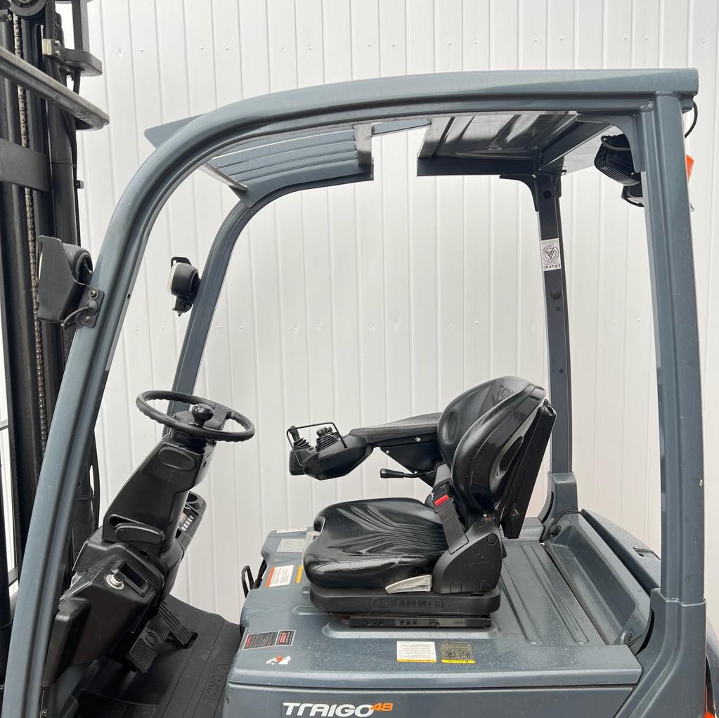 TOYOTA 8FBE16T USED 3 WHEEL ELECTRIC FORKLIFT - 4000MM LIFT (#5147)