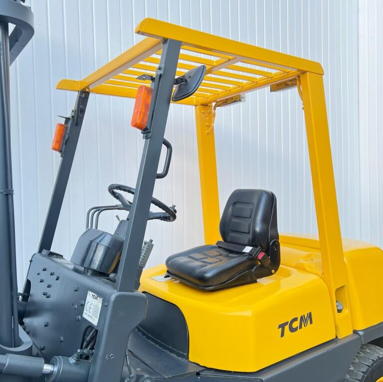 TCM FD30 USED DIESEL FORKLIFT - 4000mm Lift (#5233)