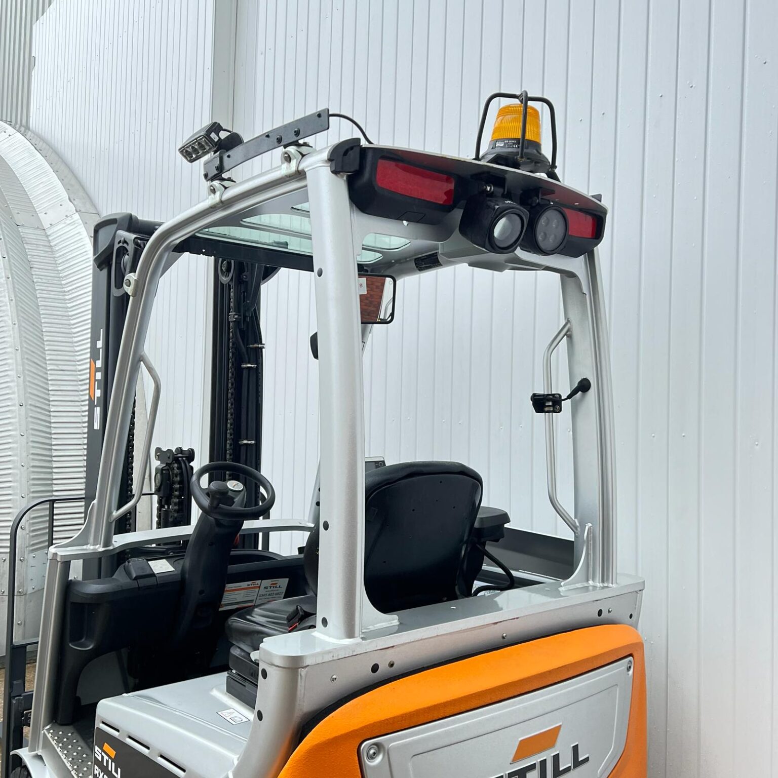 STILL RX20-14c. USED 3 WHEEL ELECTRIC FORKLIFT - 4900mm lift ...