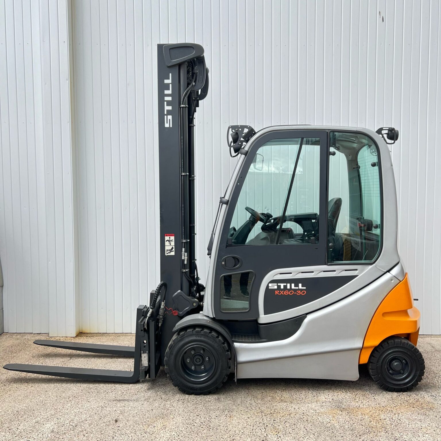 Used Forklifts for Sale - Second Hand Forklifts | Trucks Direct
