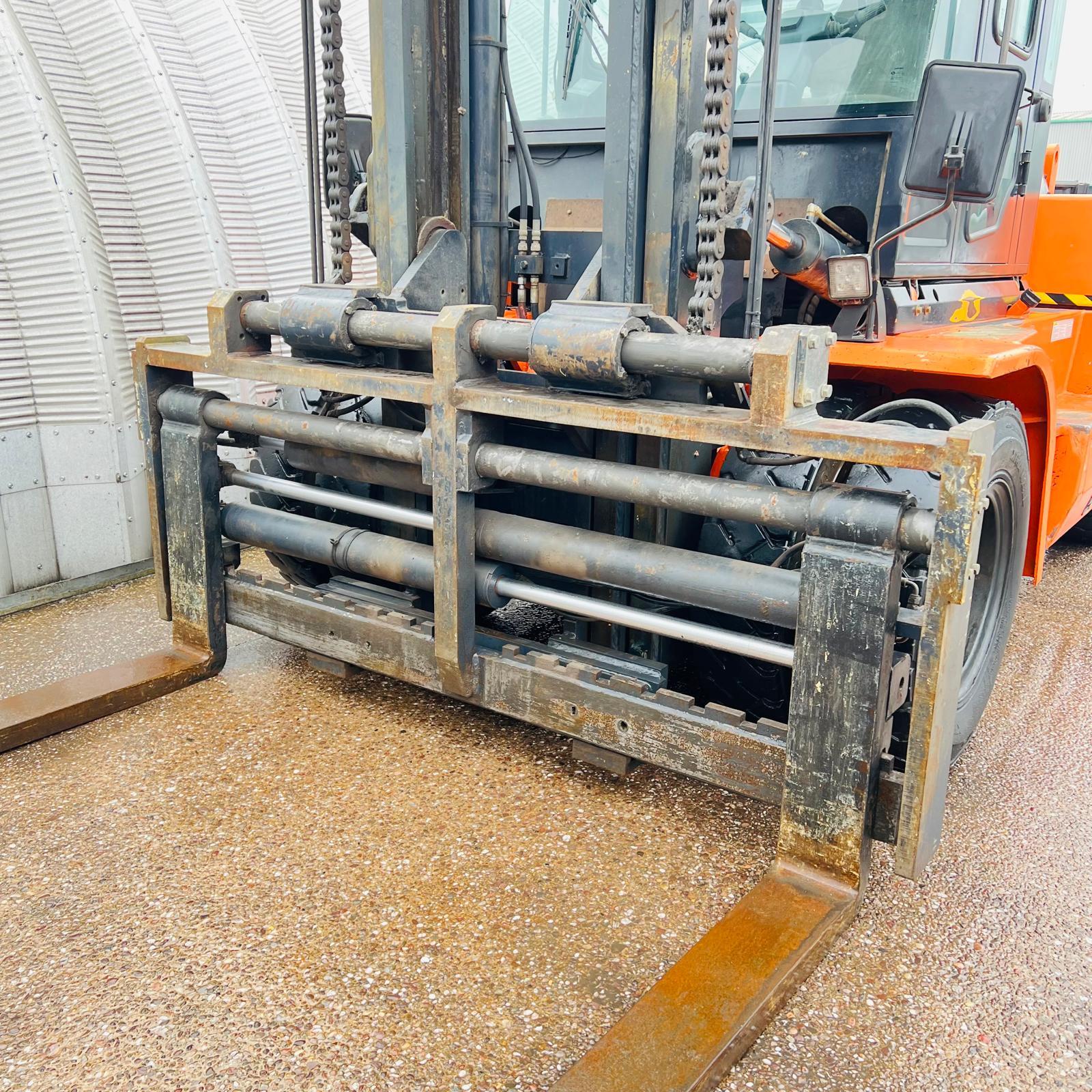 Doosan D110-S Used Diesel Forklift - 6000mm Lift - 11,000kgs - Full cab ...